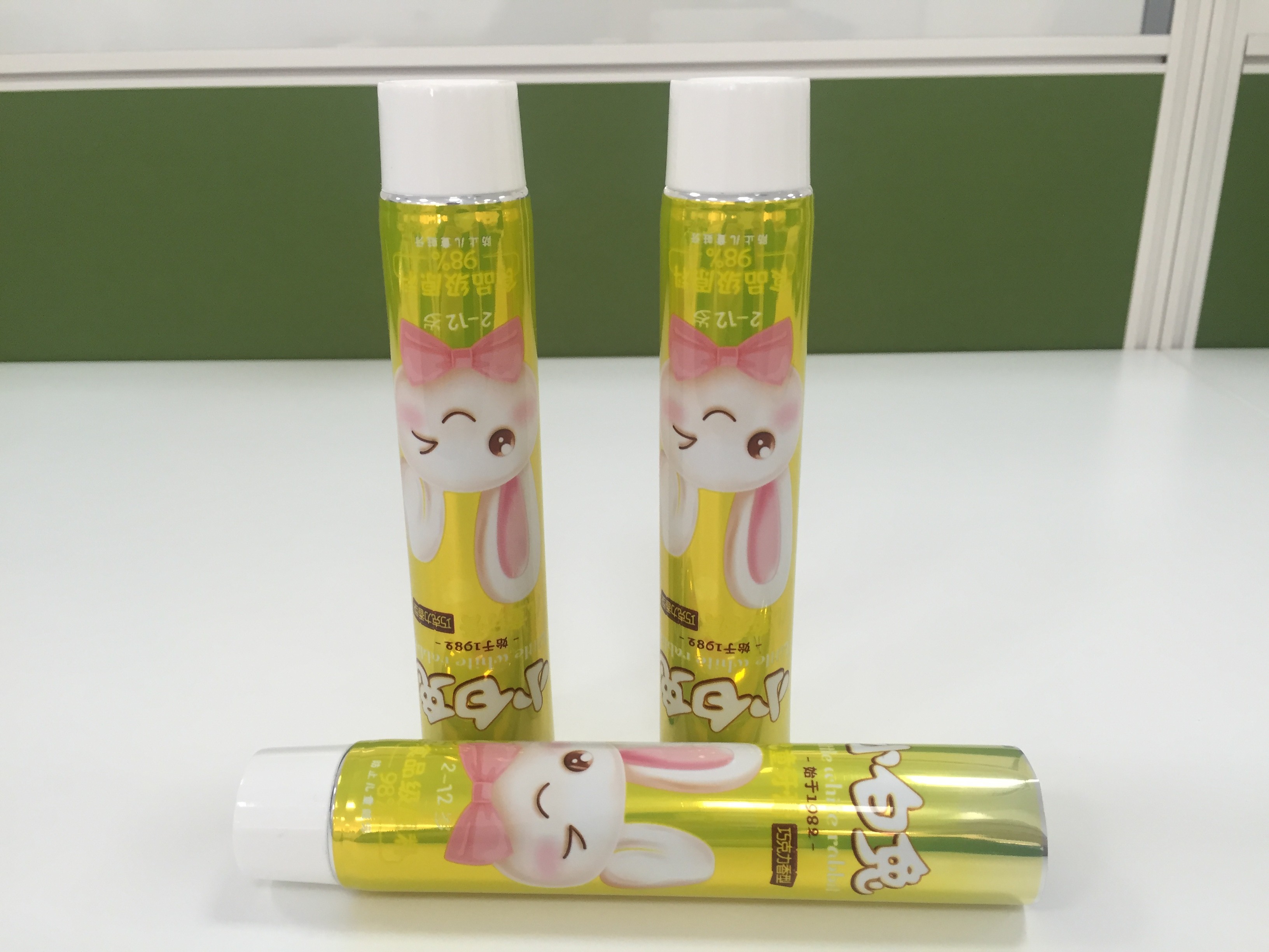 Silver Safety 50ml Laminated Toothpaste Tube Packaging For Children / Kids