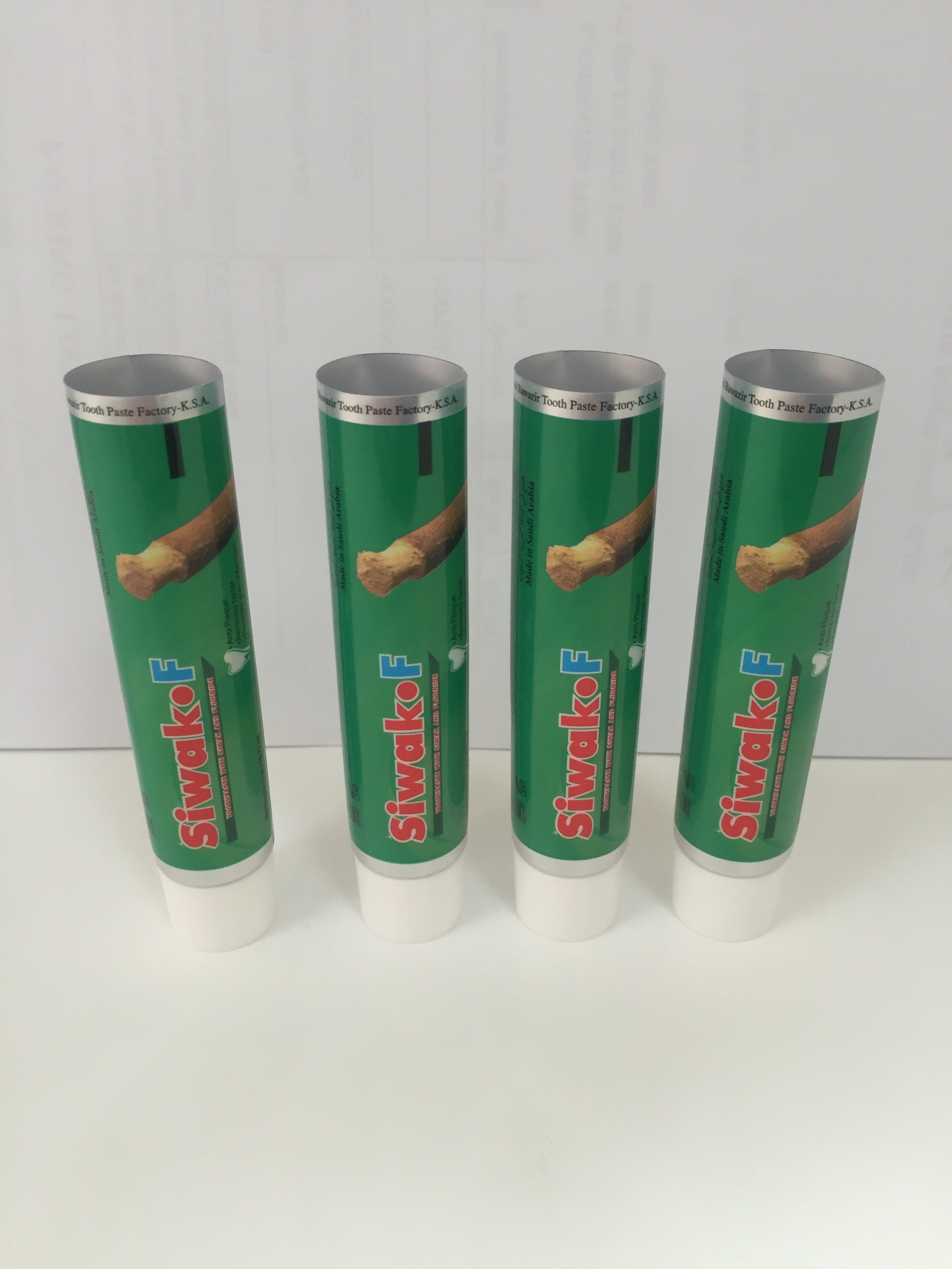 Silver Aluminum / Plastic Laminated Toothpaste Tubes Raw Packaging Material